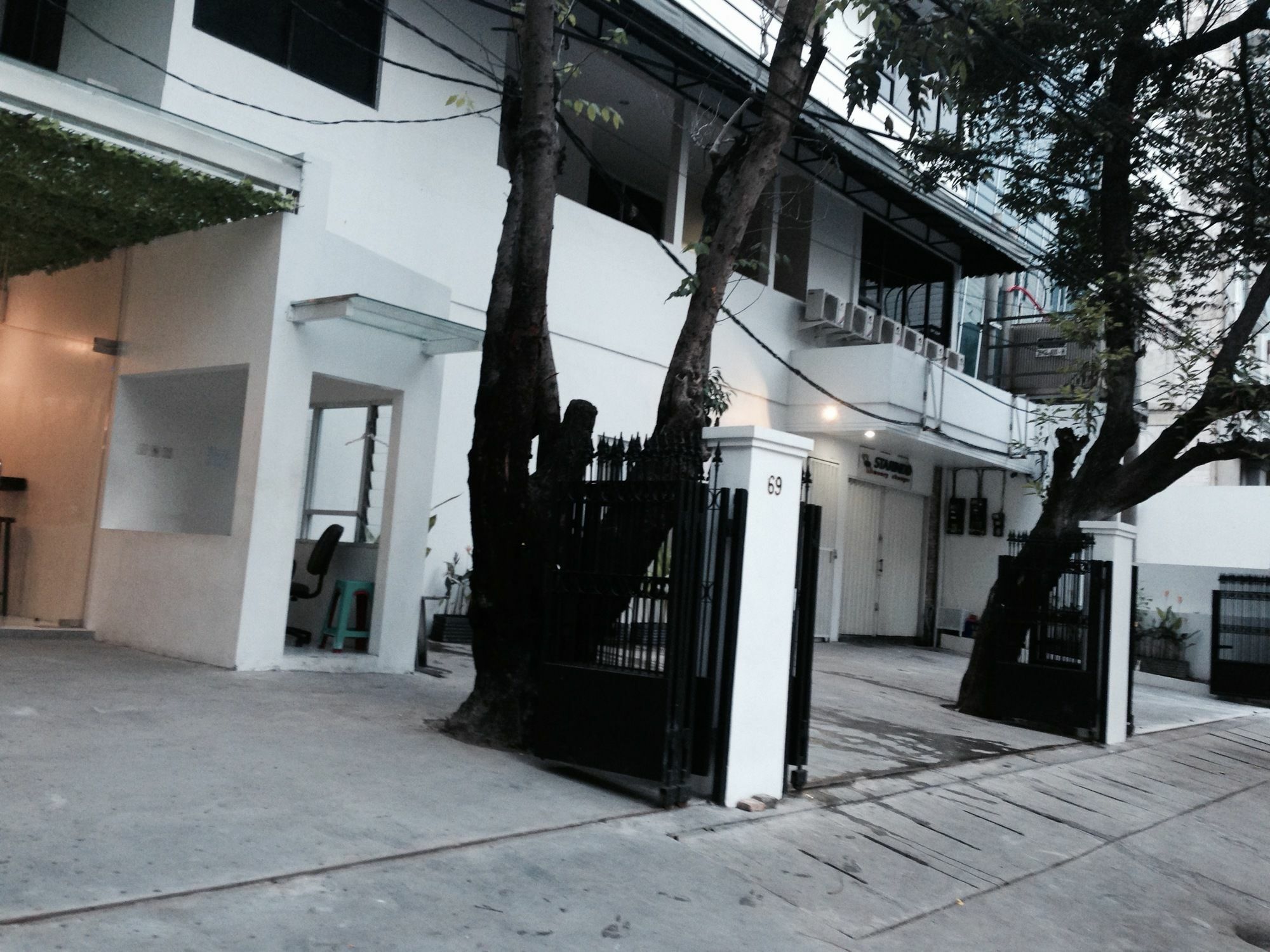 MENTENG HOUSE GUEST HOUSE JAKARTA
